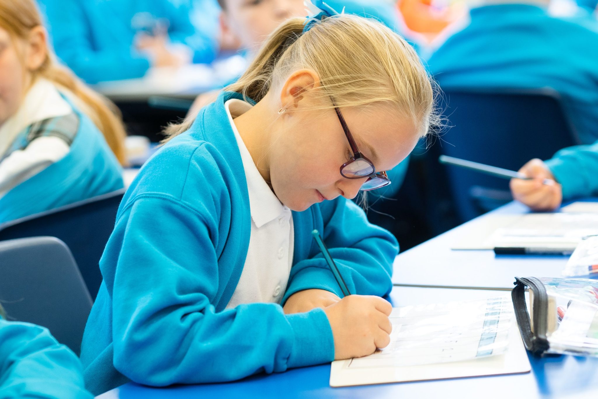 English – Victoria Academy